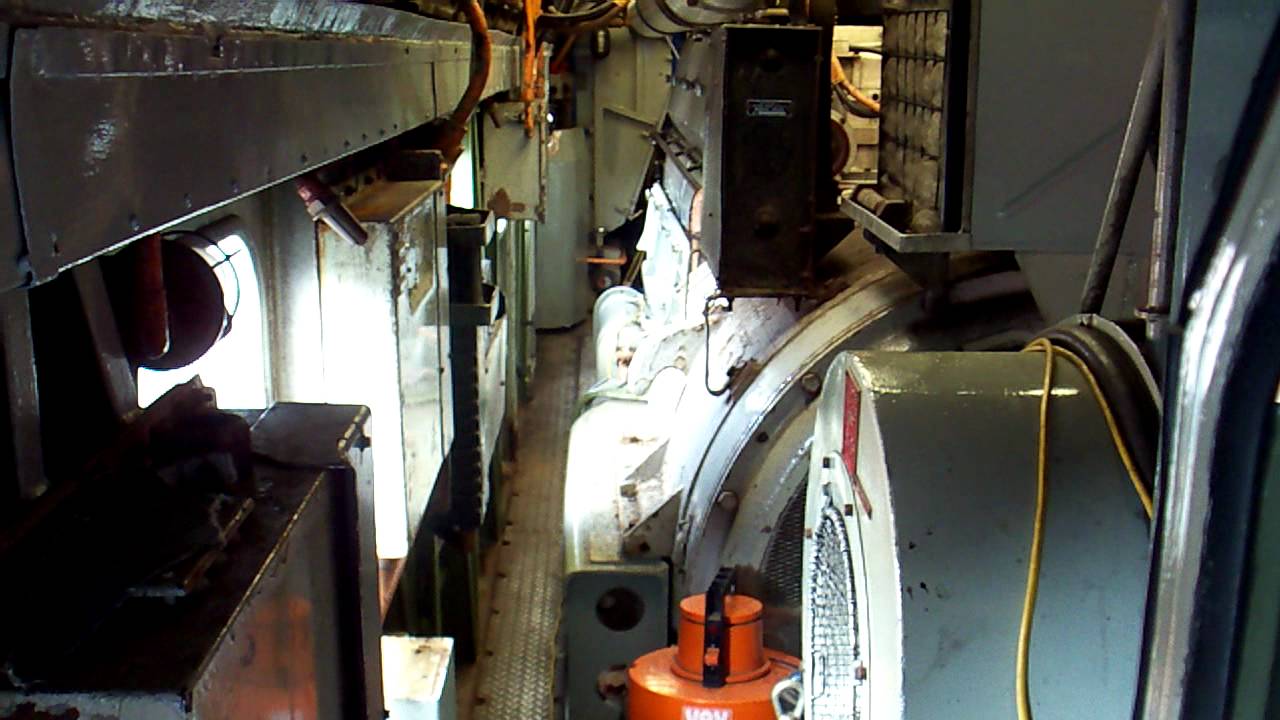 class 33 engine room - YouTube