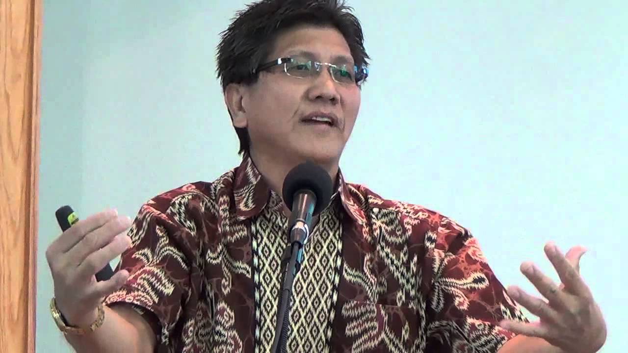 GKI Monrovia: Pendeta DR. Makmur Halim - Opportunity vs Momentum ...
