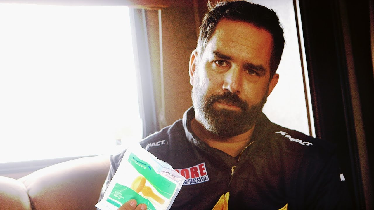 Mike Escamilla learns how to put a racing catheter on | Baja Desert ...