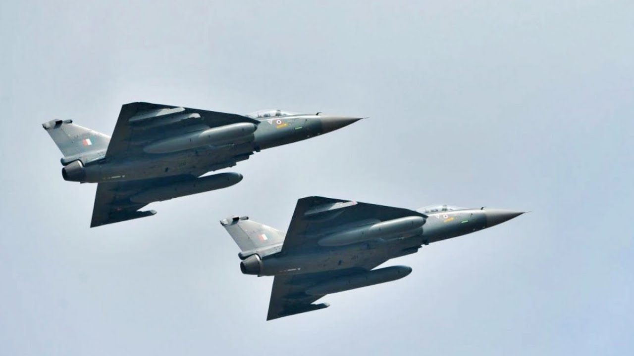 Two HAL Tejas jets flying back to back | #IndianAirforce #lcaTejas # ...