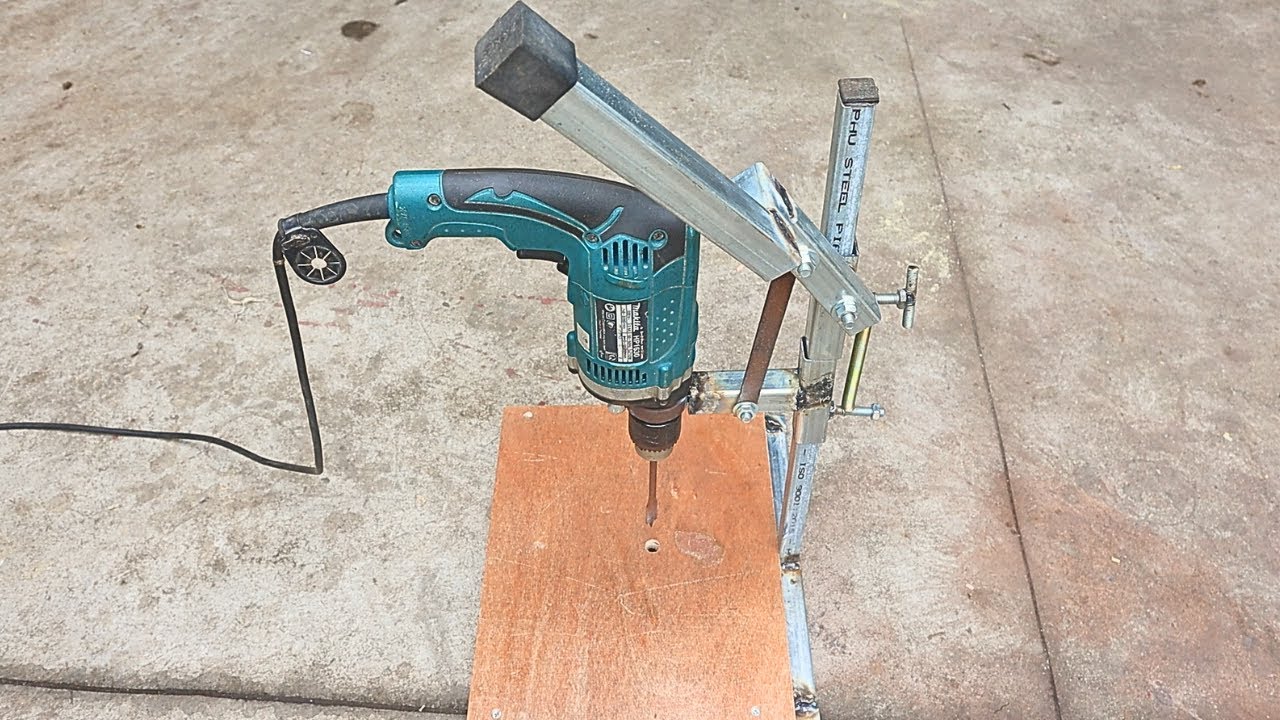 Great drill idea / Smart homemade drill table using a hand drill - YouTube