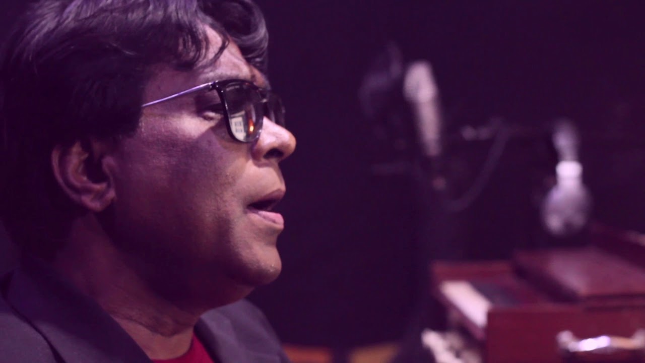 So bar janam lenge by Anwar rafi singer - YouTube