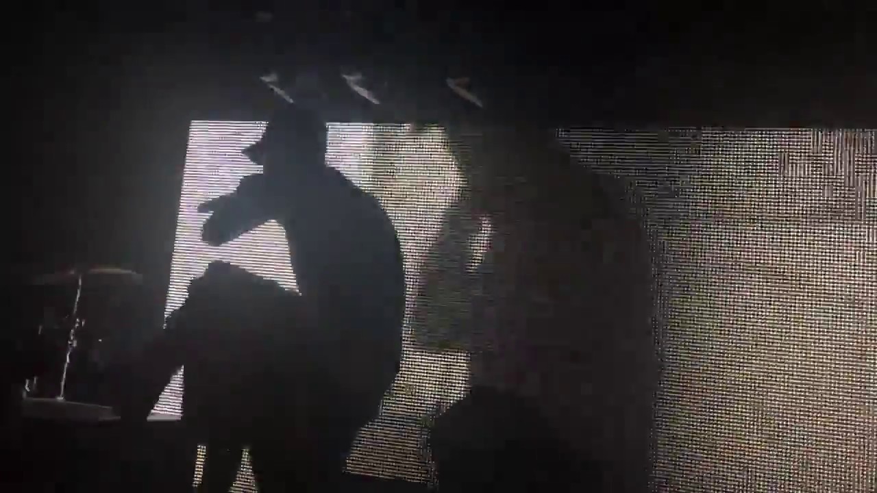 NF freestyles at fan who took his hat - YouTube