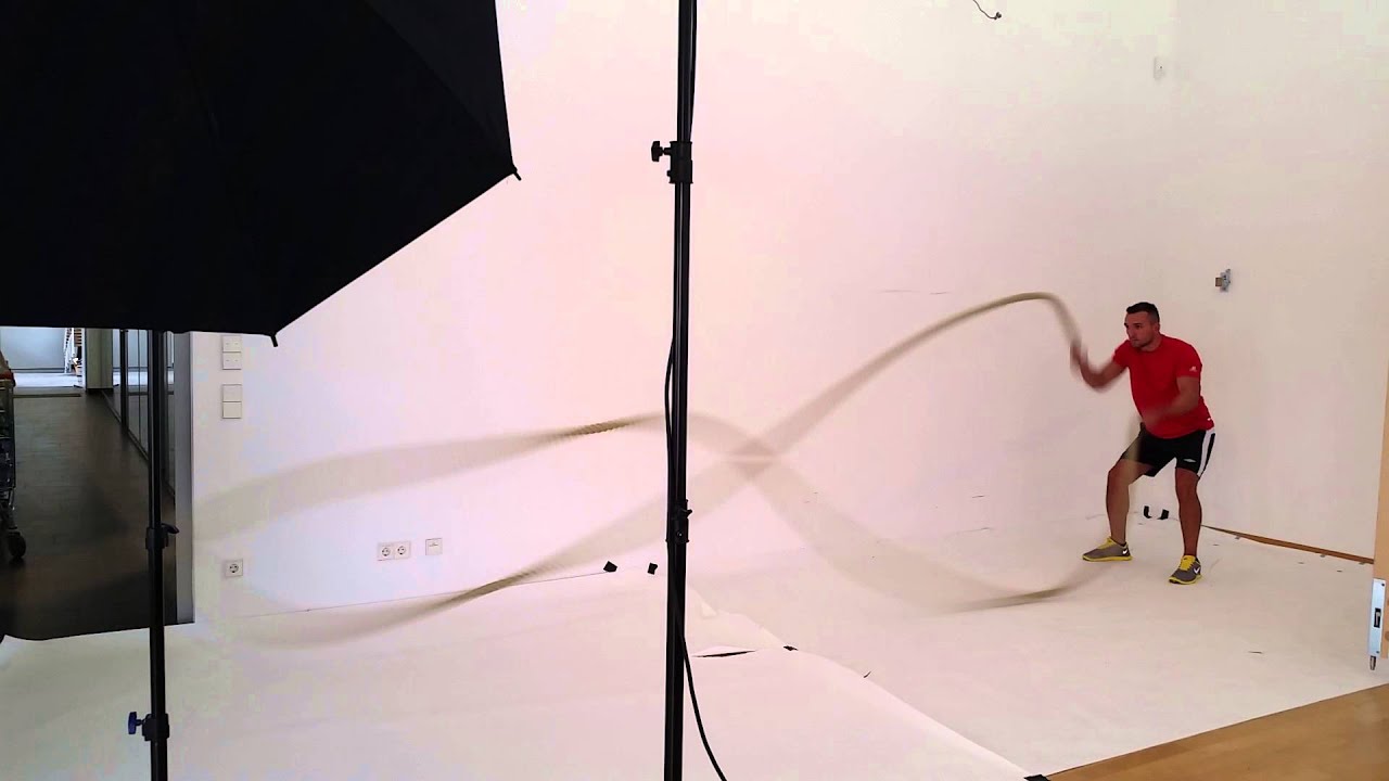 Battle Rope Workout: Alternating Waves Basic - YouTube