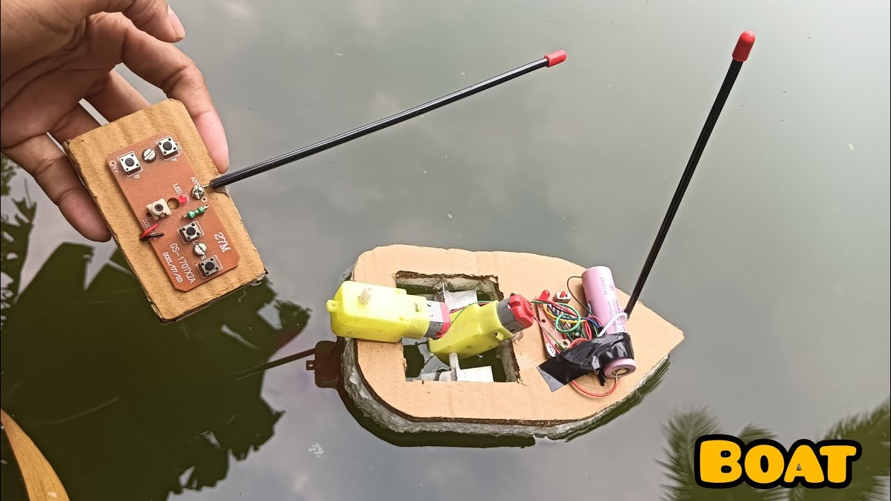 How to make a remote control boat || কম খরচের মধ্যে electric boat ⛵ ...