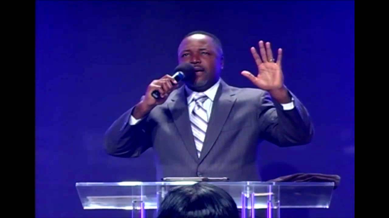 Pastor Michael Phillips PRAYER: GOD'S PRESENCE - THE NAME OF JESUS ...