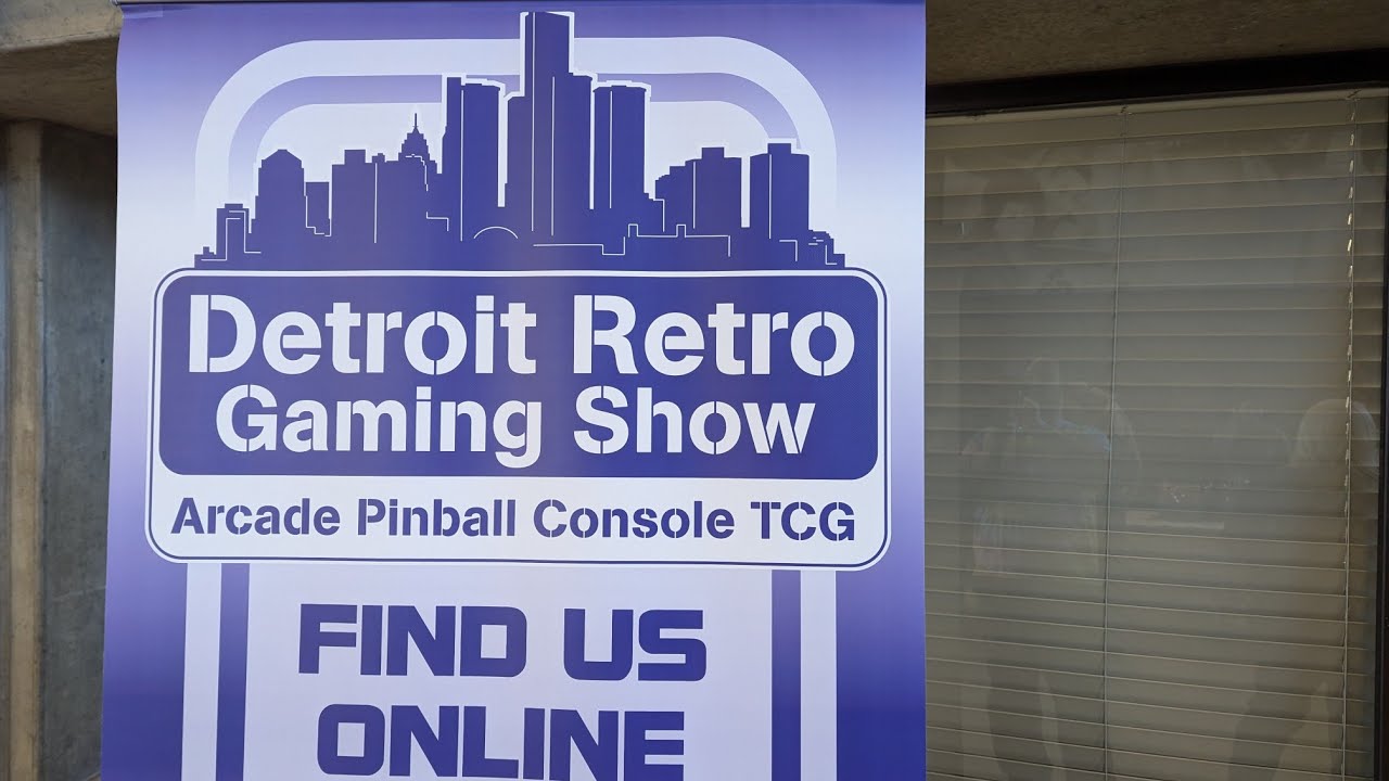 DETROIT RETRO GAMING SHOW ARCADE PINBALL CONSOLE - YouTube