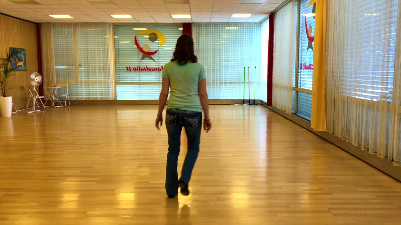 Wanderer - Line Dance (Dance & Teach) - YouTube