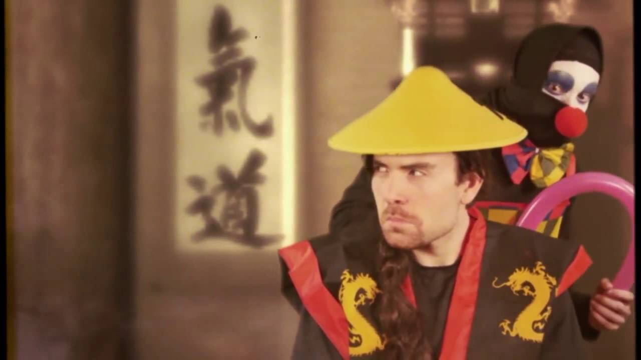 ninja clown - YouTube