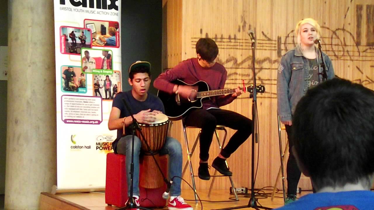 Paramore - Use Somebody (Kings Of Leon cover) - YouTube
