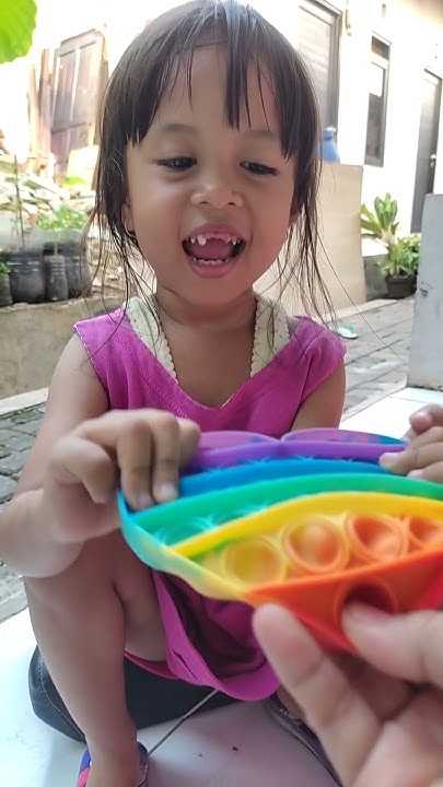 rebutan mainan #shorts - YouTube