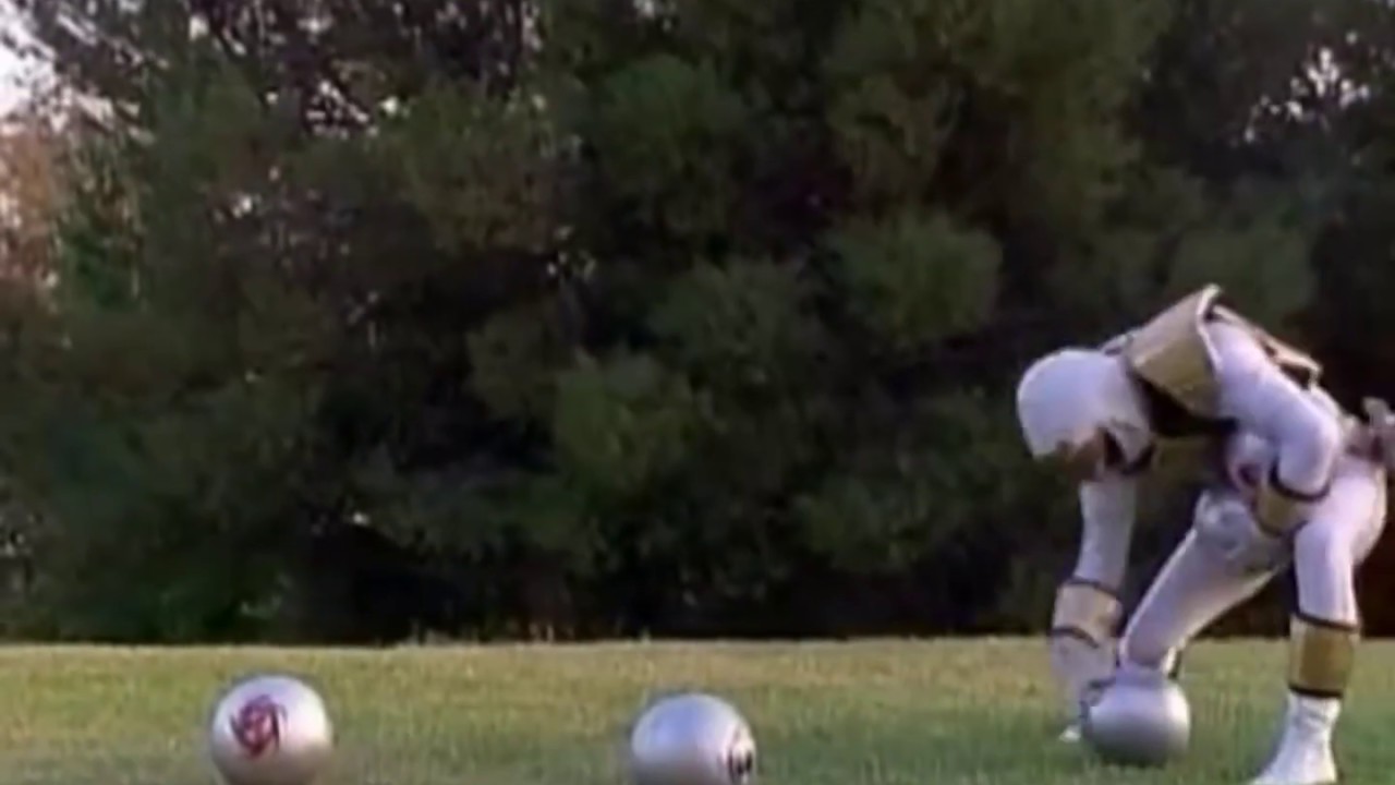 Mmpr white ranger vs pachinko head - YouTube