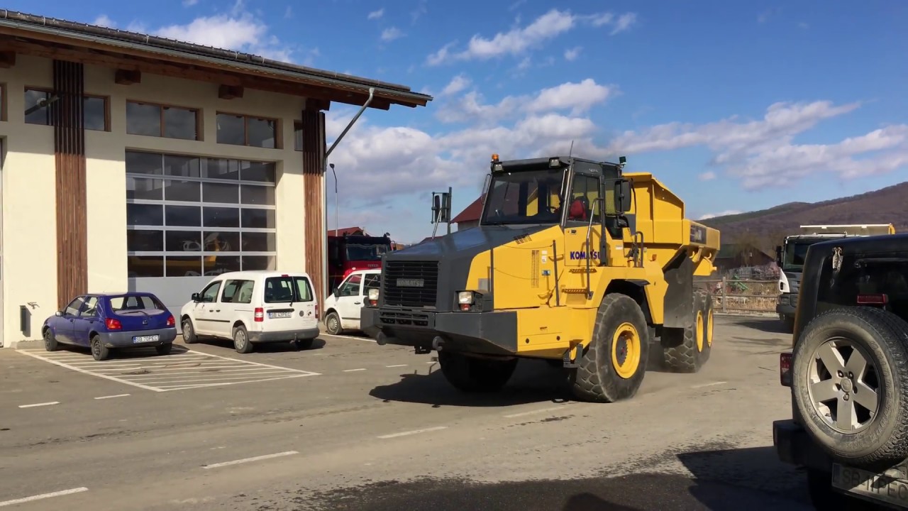 Komatsu HM 300-2 2009 - YouTube