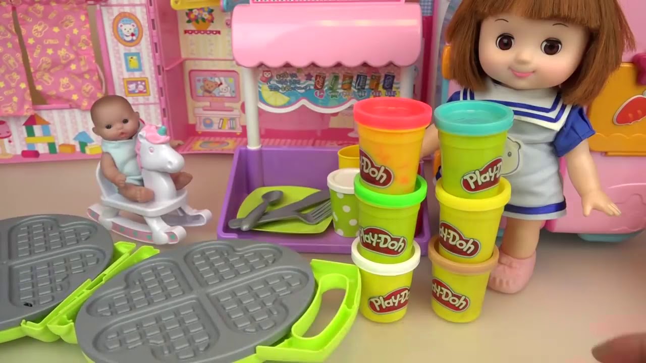 Main boneka - YouTube