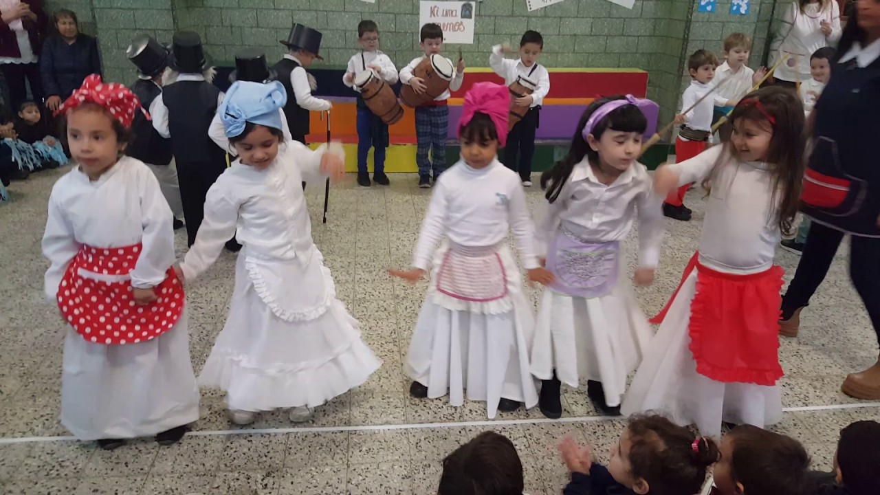 Baile candombe sala de 5..2017 - YouTube