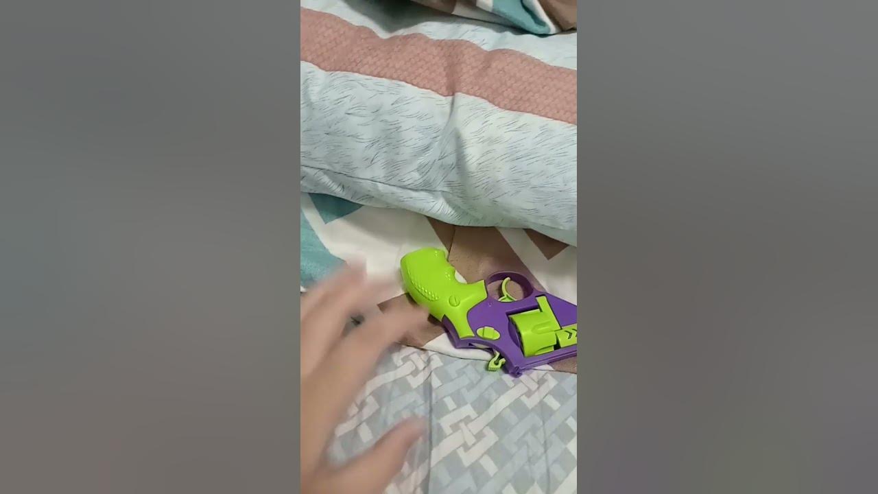 Lets See If The Phython Works With One Finger 100 Subs Special Youtube