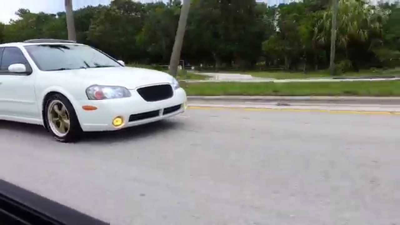 2003 Maxima SE 6 speed TE rolling - YouTube