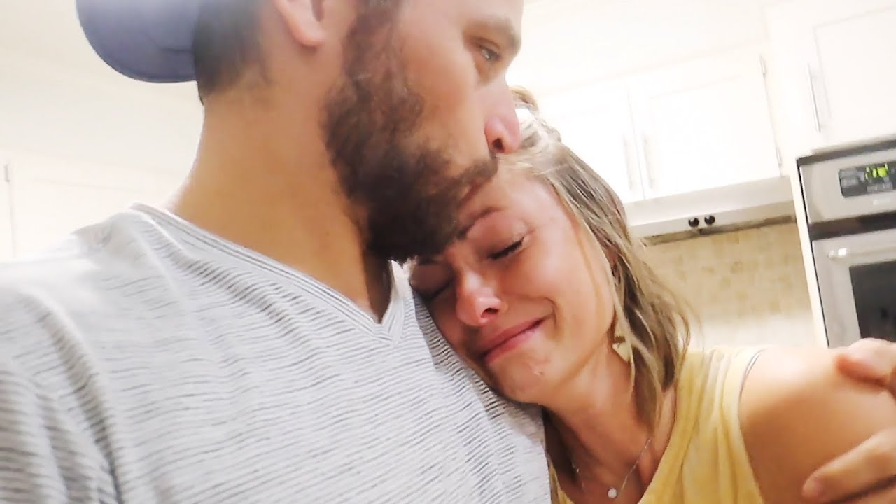 Emotional Breakdown (Sam and Nia) | Sam & Nia - YouTube