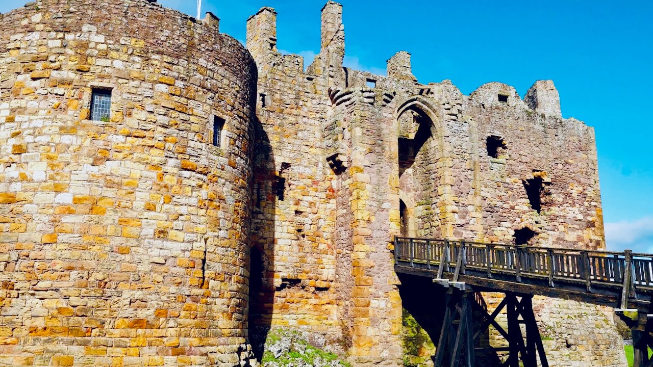 Exploring a Besieged Medieval Fortress | Dirleton Castle | Scotland ...