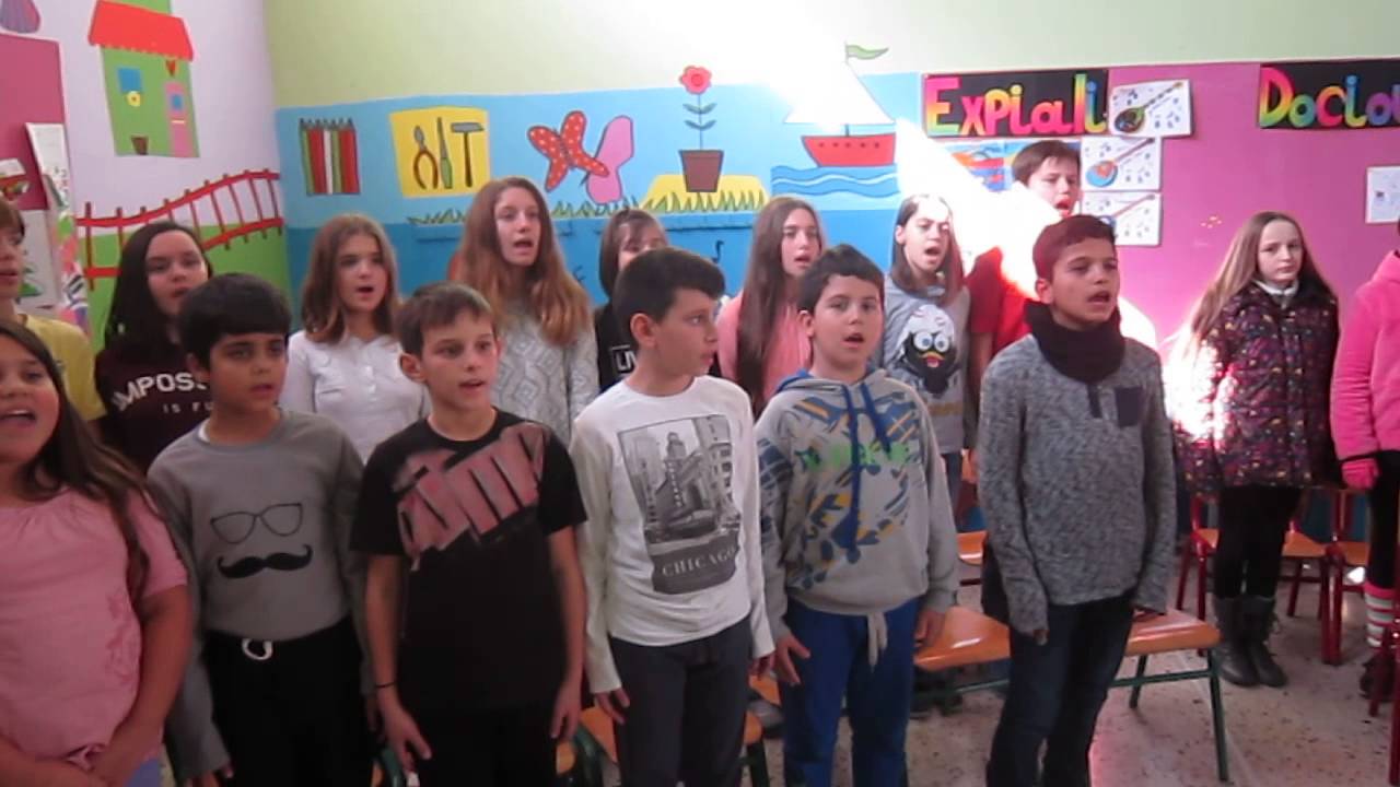 χορωδια β'δημοτικου Ηλιουπολης - YouTube