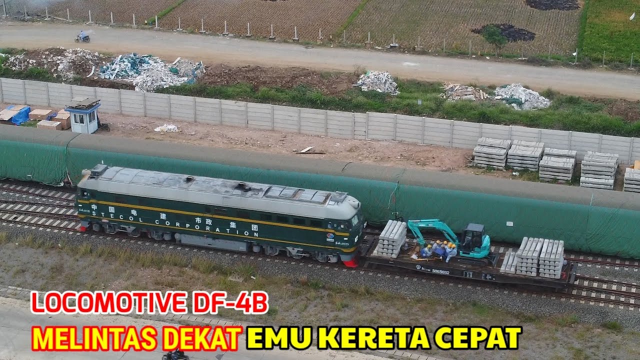 Segmen EMU ke 12 KERETA CEPAT sudah berada di rel area DepoTegalluar ...