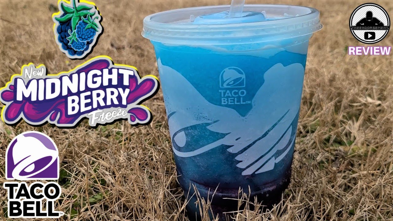 Taco Bell® MIDNIGHT BERRY FREEZE Review! 🌮🔔🌃🥶 - YouTube