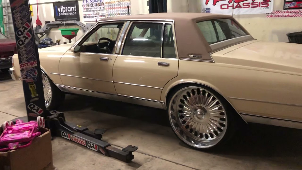 1990 Box Chevy Caprice Rollin on 26” Billets Bet It Up Kustoms / Gucci ...