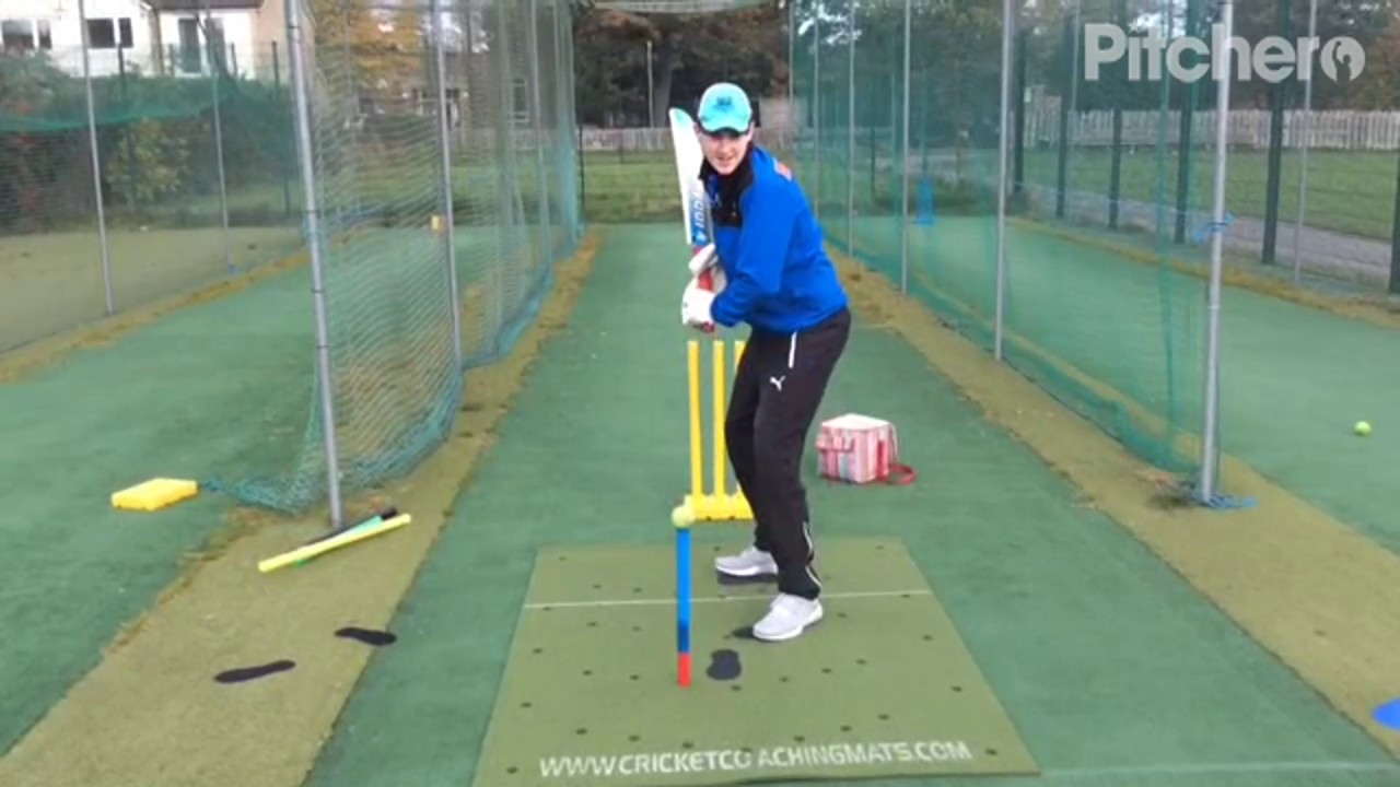 Cricket : Batting - Front Foot - Forward defence - YouTube
