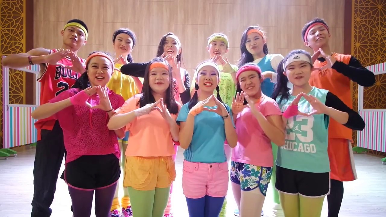 Achievers D | SMA Darma Yudha Pekanbaru | HSDC Dance Up The Nation 2017 | #DUTN2017 - YouTube