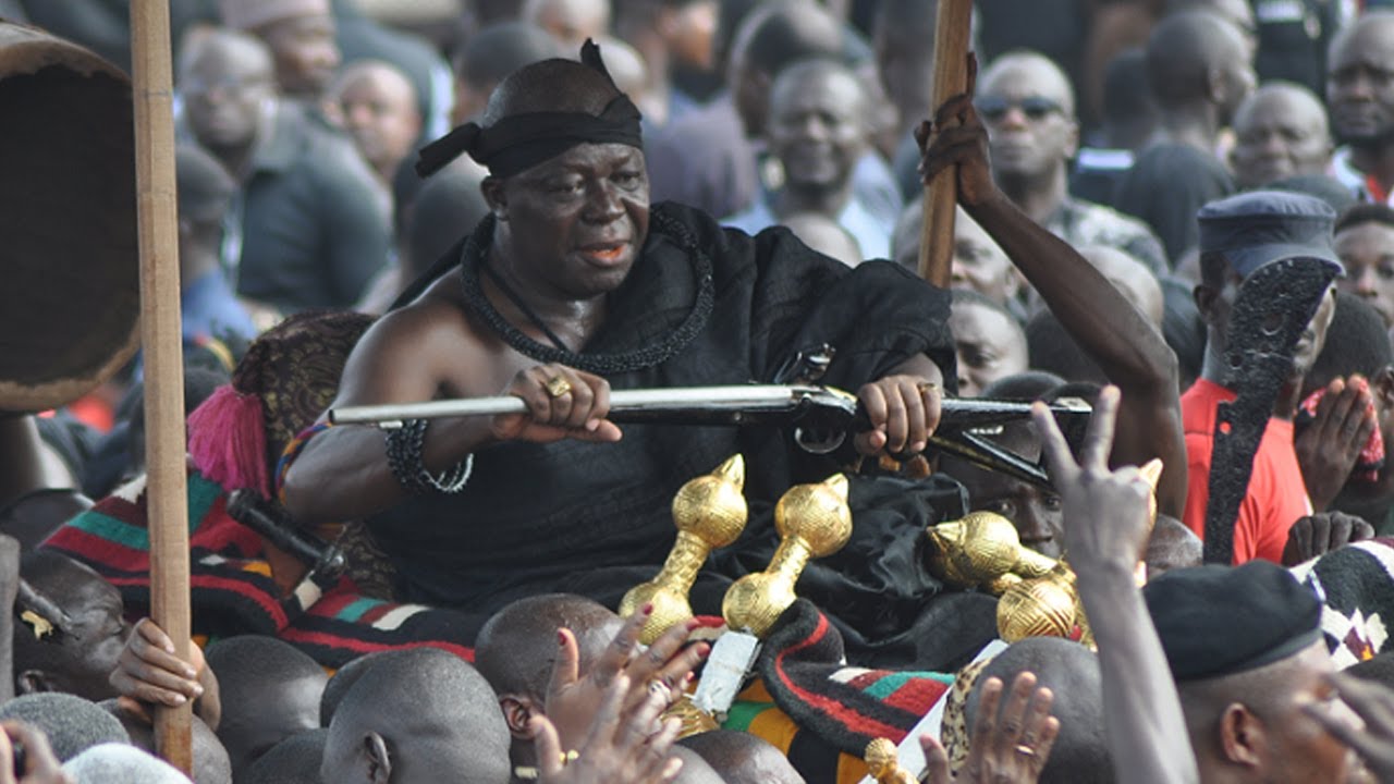 Full Video of the Arival of Otumfour Osei Tutu at Burial Rite of ...