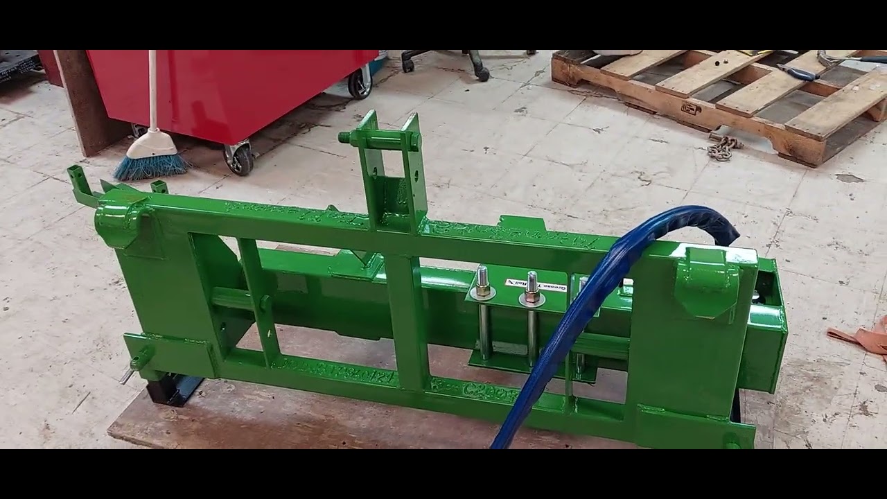 Minnesota Implement Ultra Lite weight tree and post Puller for John ...