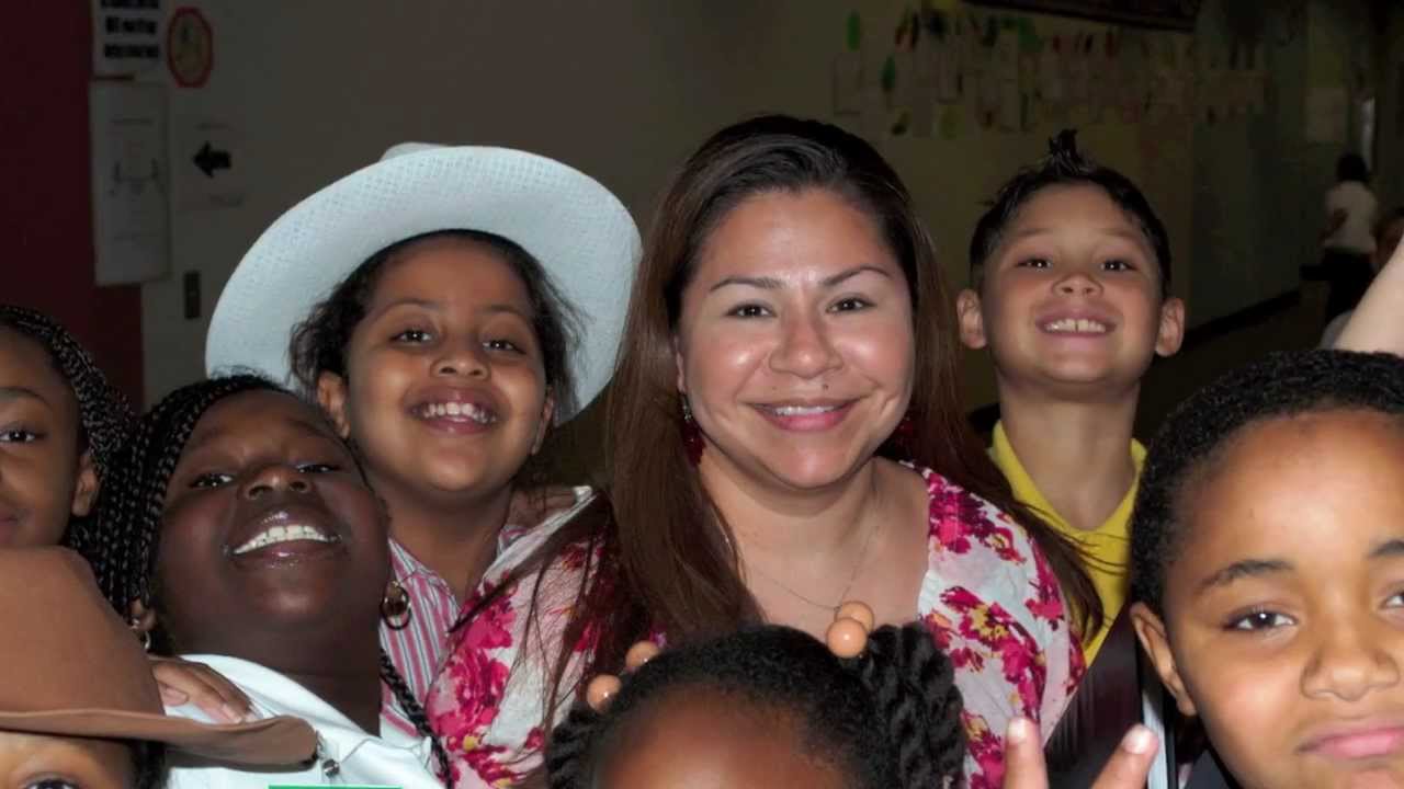 Holmquist Elementary Rocks - YouTube