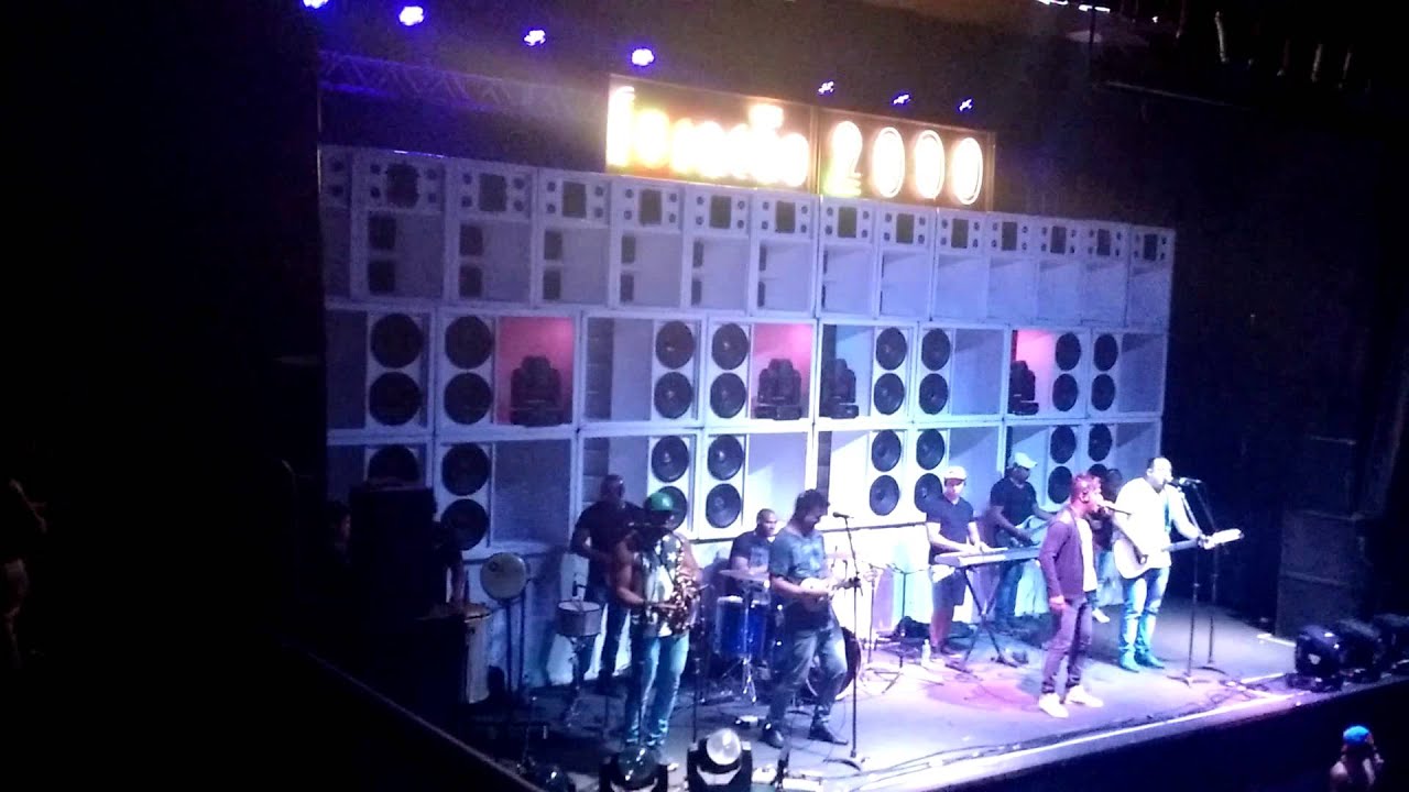 Grupo manda v na West show A melhor segunda Do Rio - YouTube