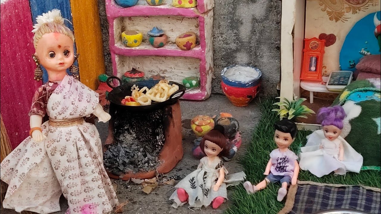 Rupali ki kahani part- 508/ Radha ne Tale nalli papad/ Barbie doll all ...