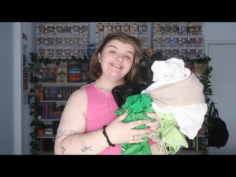 PRINCESS POLLY PLUS SIZE FASHION HAUL, HONEST TRY ON & REVIEW! | Chloe Benson