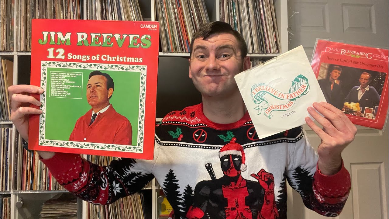 A Christmas Vinyl Collection Special 😀🍿🎄☃️🎸🎶 - YouTube