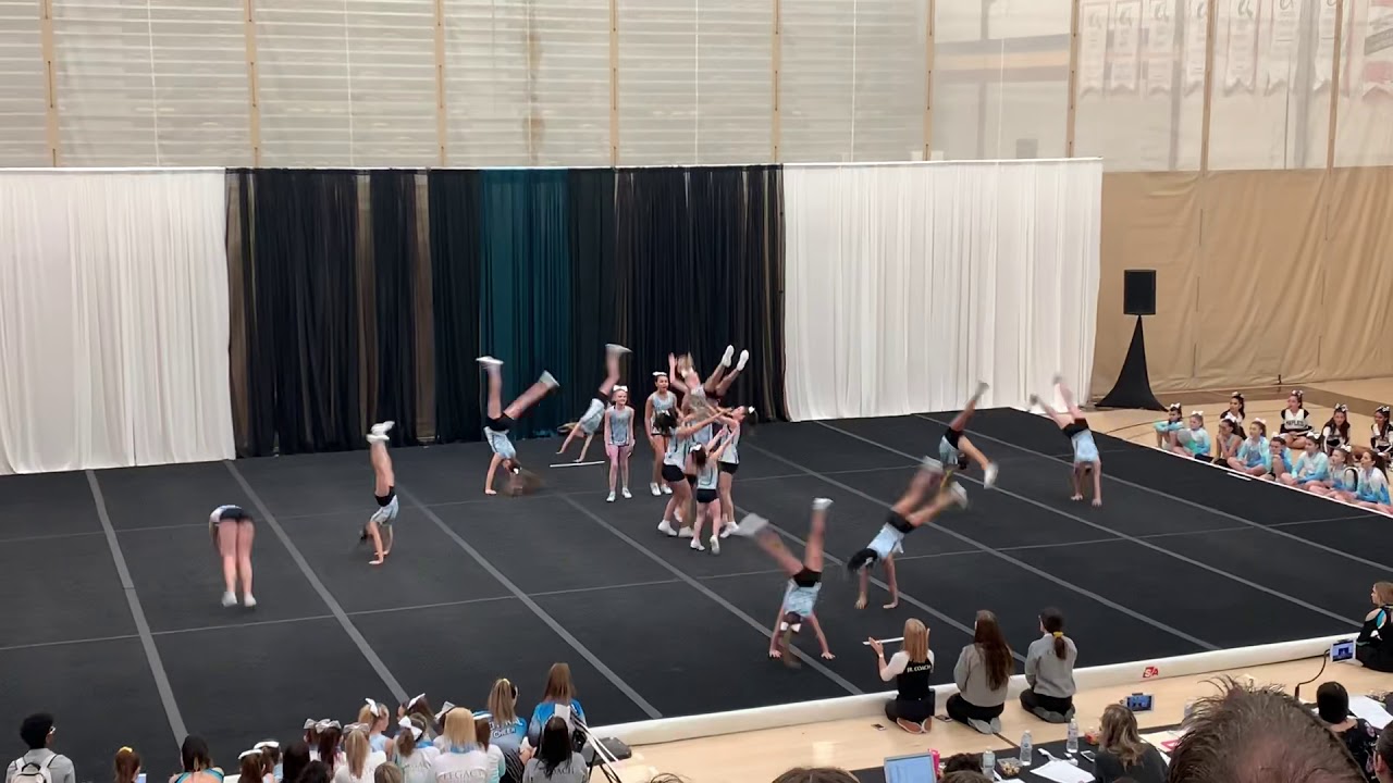 Cheer comp - YouTube