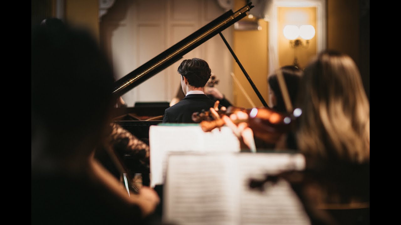 Schumann - Arabeske, Op. 18 in C Major (Dejan Romih) - YouTube