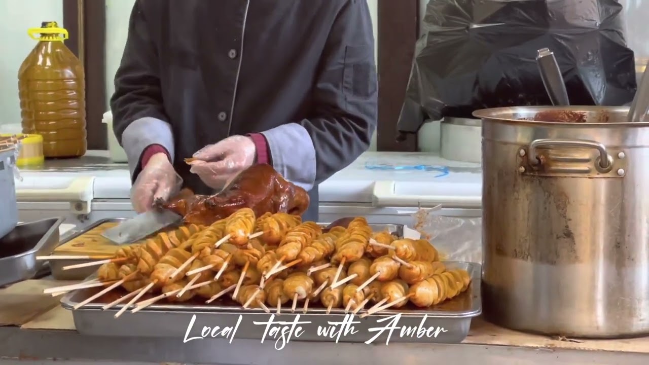 Kao Mian Jin~ my favorite street food - YouTube