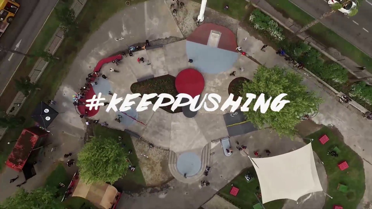 Inauguración Bowlpark Mallplaza Tobalaba Chile | Tobapark - YouTube