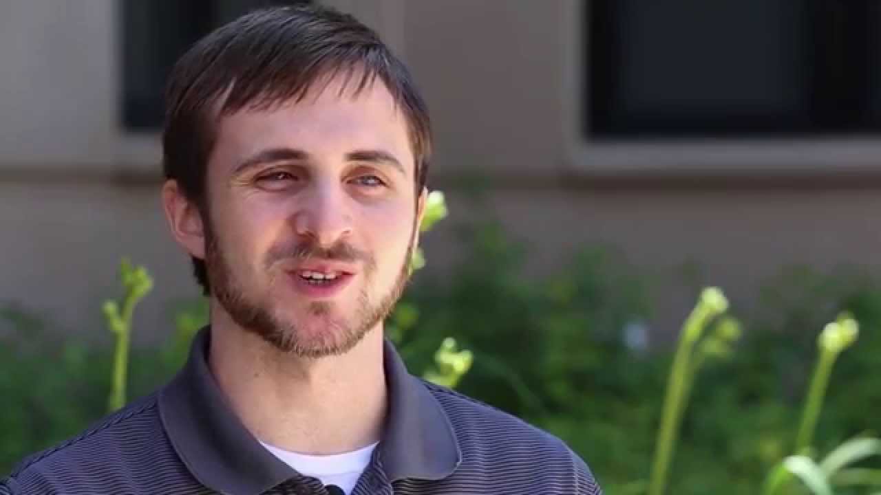 Where Is The Best Place To Take A Photo On Move in Day YouTube where-is-the-best-place-to-take-a-photo-on-move-in-day-youtube