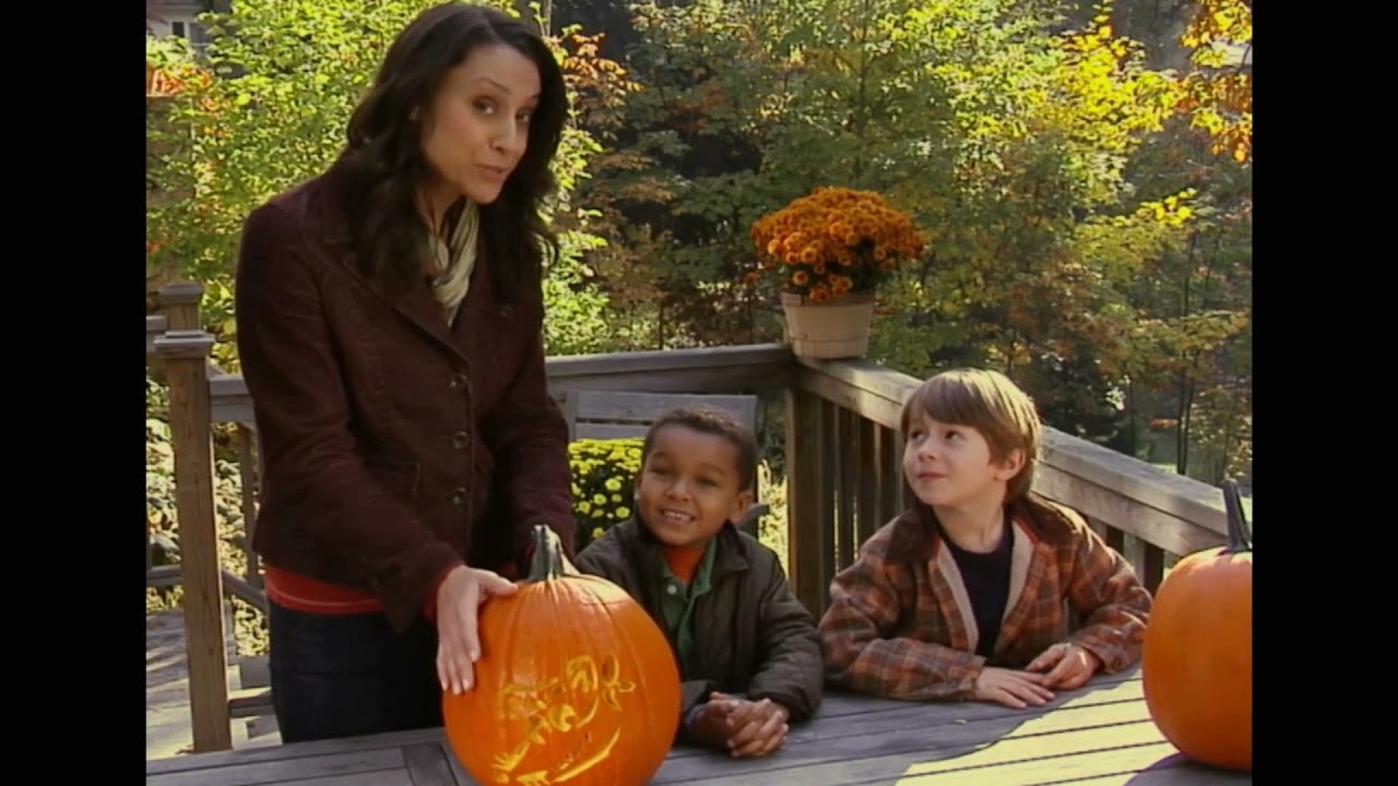 Nick JR - Do Together Activities - Swiper Jack o Lantern Craft - YouTube