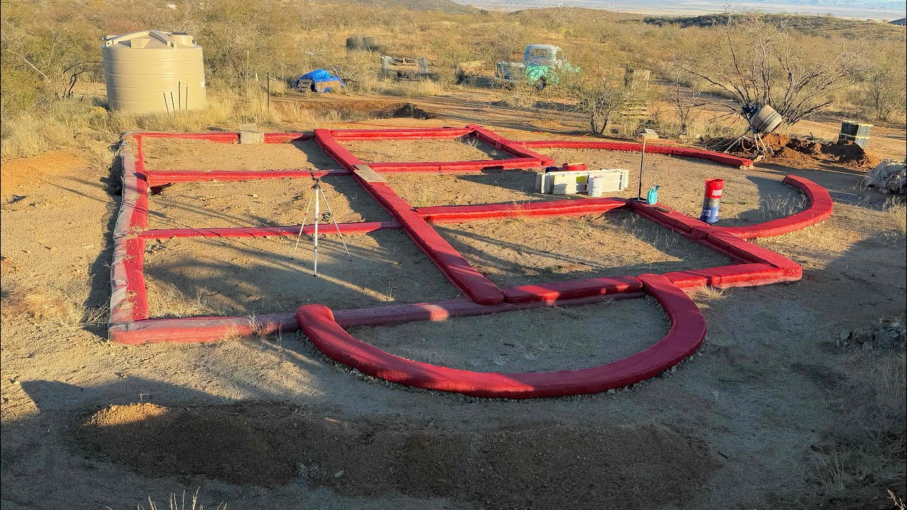 64) Hyperadobe House Progress / Greenhouse Ramp Walls Complete! - YouTube