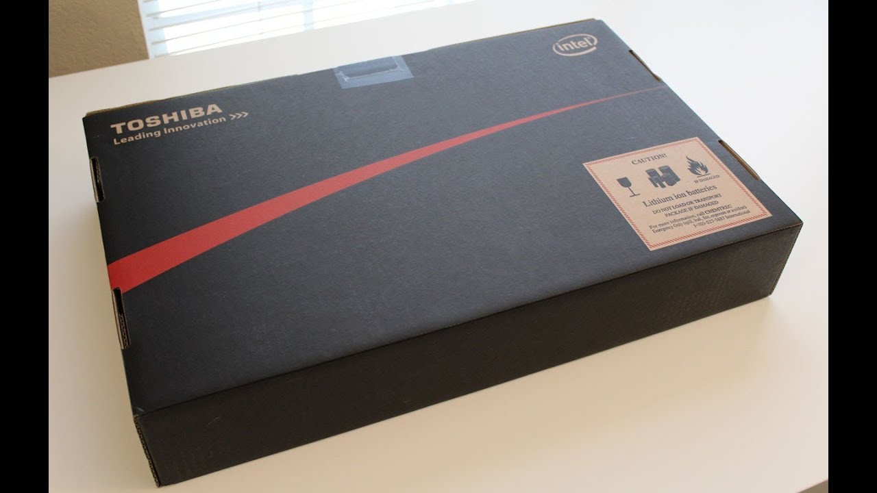 Toshiba Satellite P75-A7200 / A7100 Laptop Unboxing - YouTube