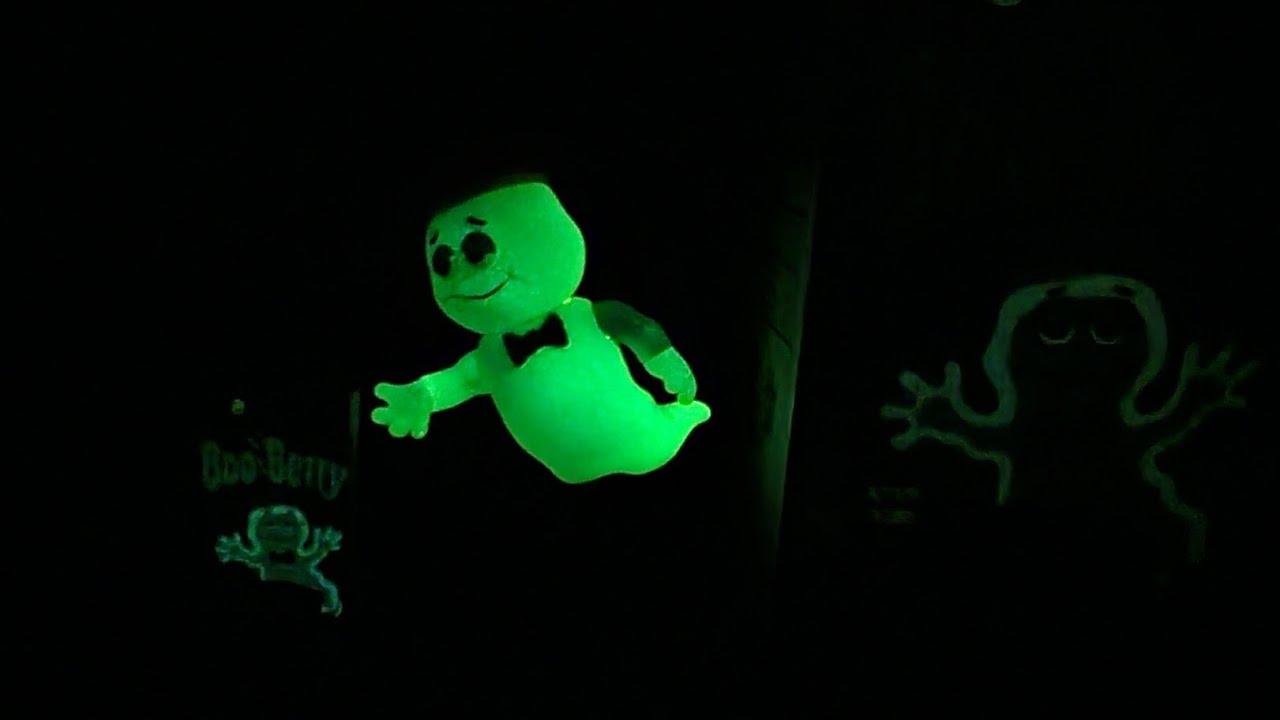 Jada Toys General Mills Boo Berry - Brady Reviews - YouTube