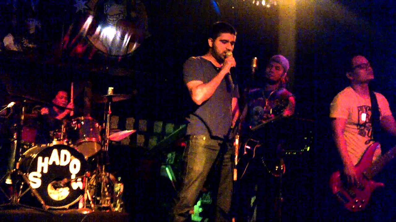 Ninad mohidekar at Diggers Bahrain with Dinesh Pakade - YouTube