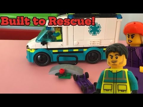 This LEGO Ambulance Set Is WAY Cooler Than Expected! LEGO City ...