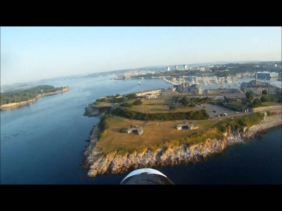 AXN Flying around Devils Point Plymouth - YouTube