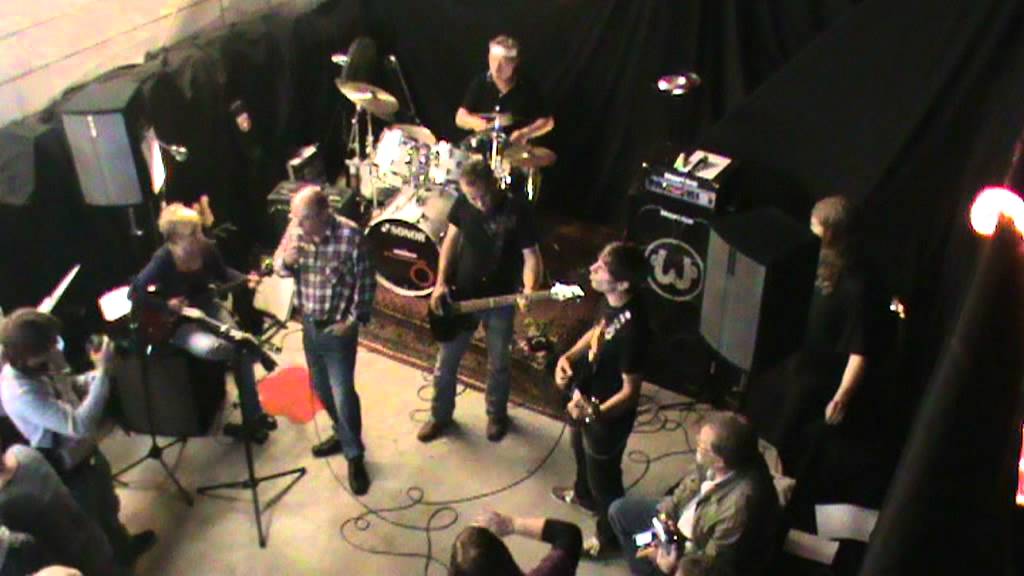 Scorcher - The Band +Norbert : Have you ever seen the rain - YouTube