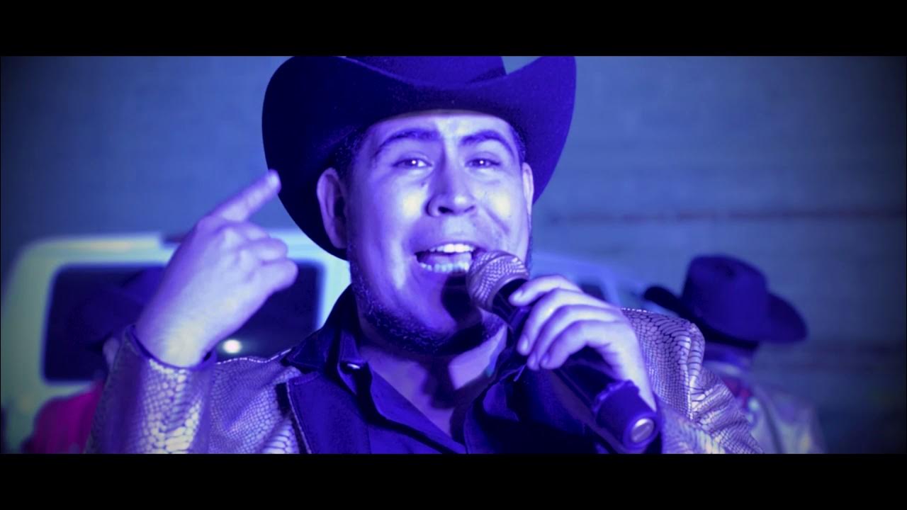 A Carray (En Vivo) Los Incontenibles ft Mega Banda - YouTube